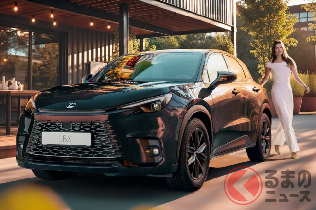約760万円！ レクサス"新"「最小SUV」発表！ 大口顔「コンパクトモデル」に「ヴァイブラントED」登場！ 黒仕様な「LBX」独国に登場 | くるまのニュース